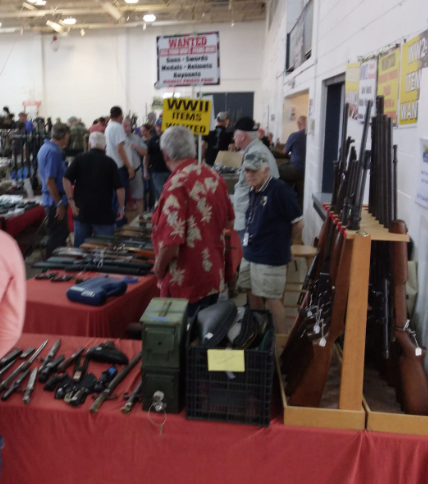 Largo Florida Gun Show 2GUYS